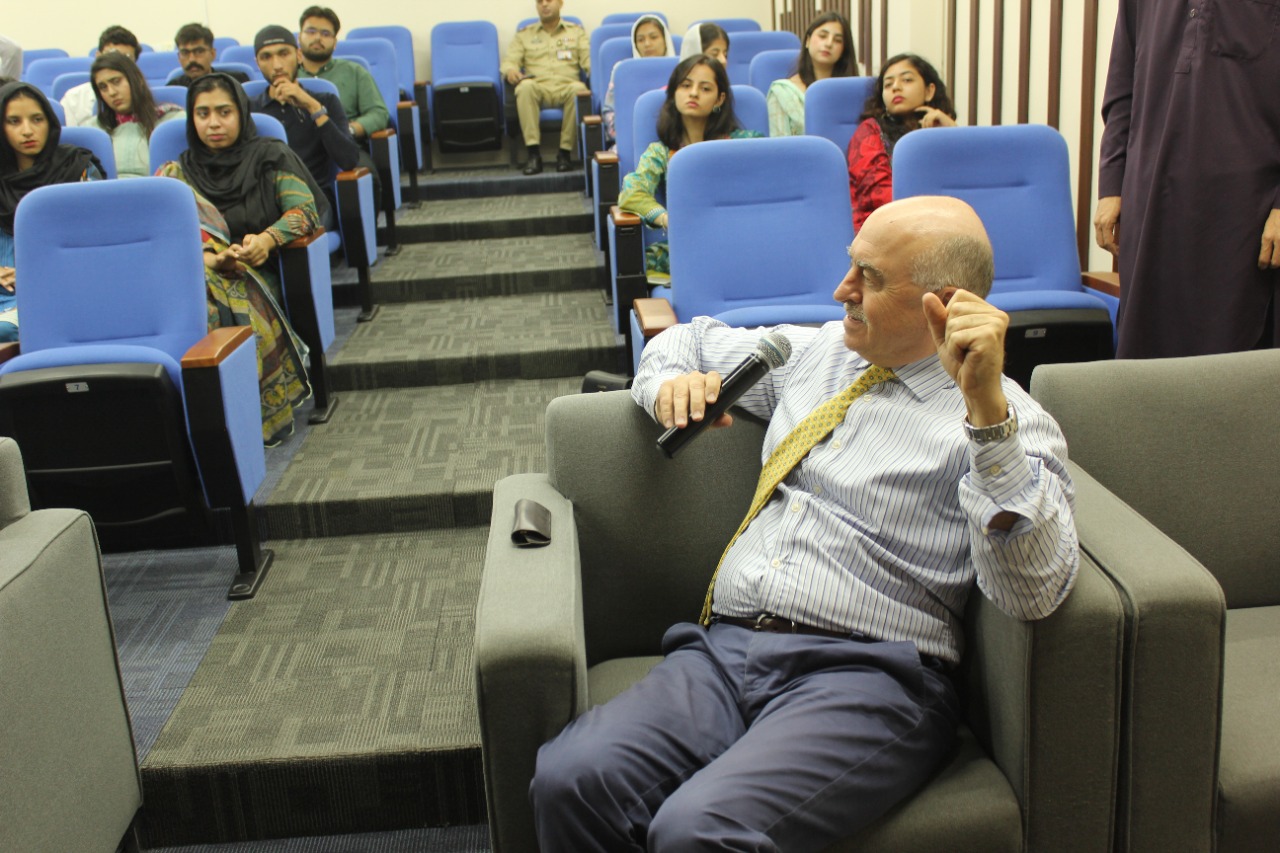 Visit of the participants of the summer 2022 International Peace ...